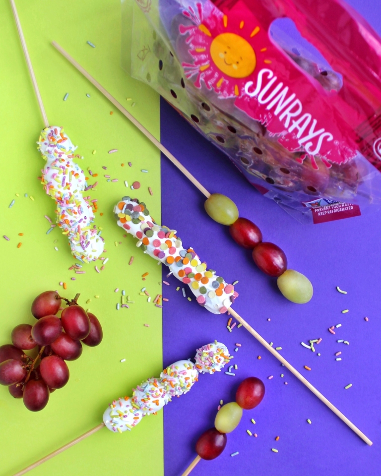 Chocolate Covered Grapes Skewers – Sunrays